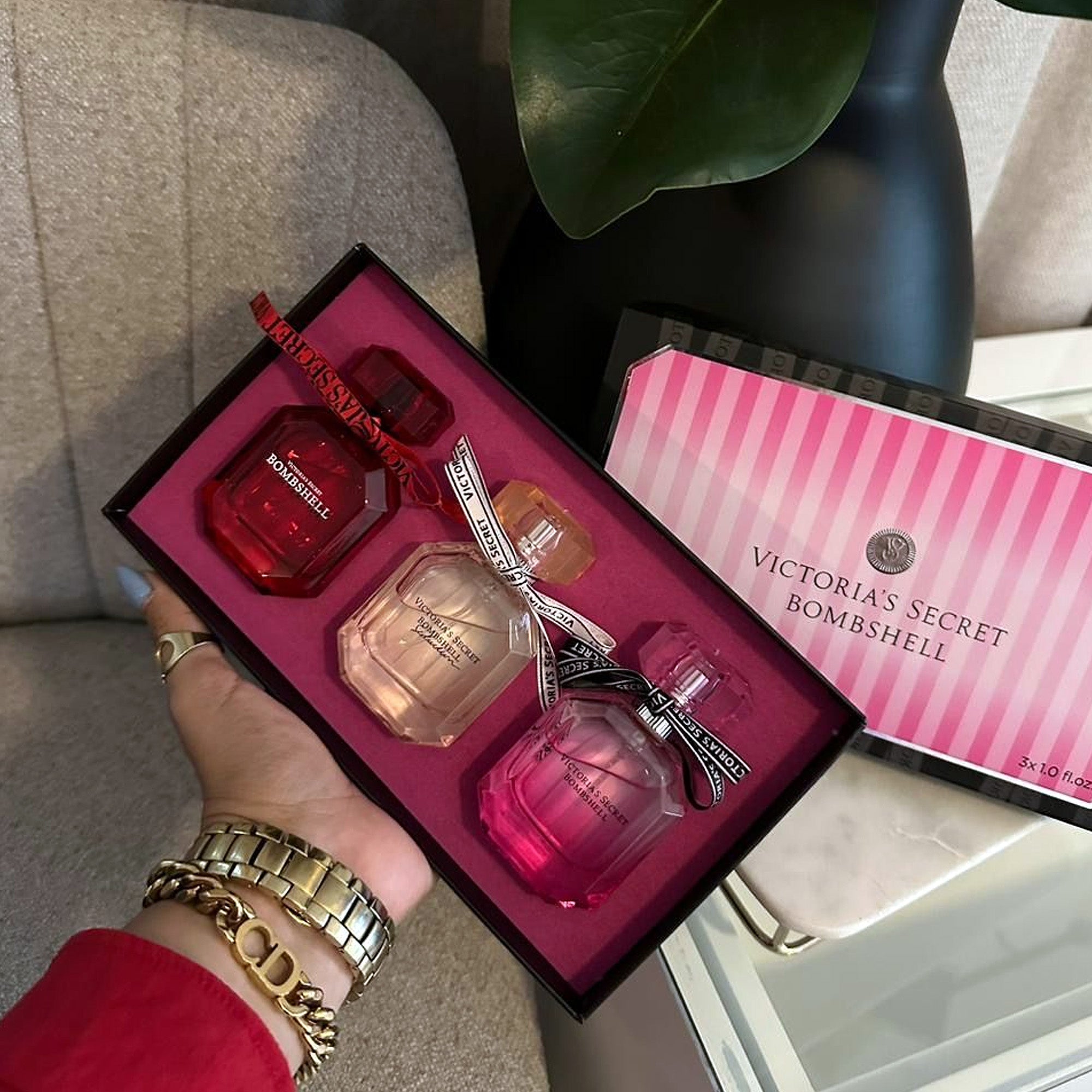 LUXURY PERFUME SET - ORIGINAL BOX (VS : BOMBSHELL) – XIXO - Gift of Gods